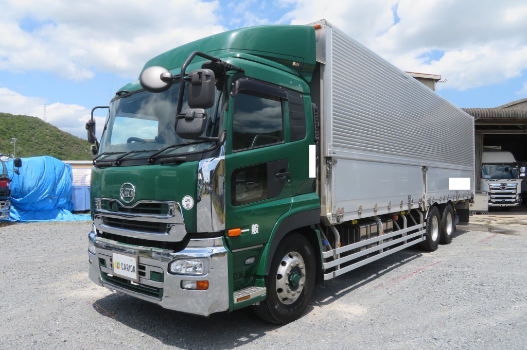 本日の公開車輌！ H23年式 UDトラックス 3軸ウイング トレクス 380ps エスコット | お知らせ | ボルボ・トラック中国 中古トラックの販売・買取ならキャリオン